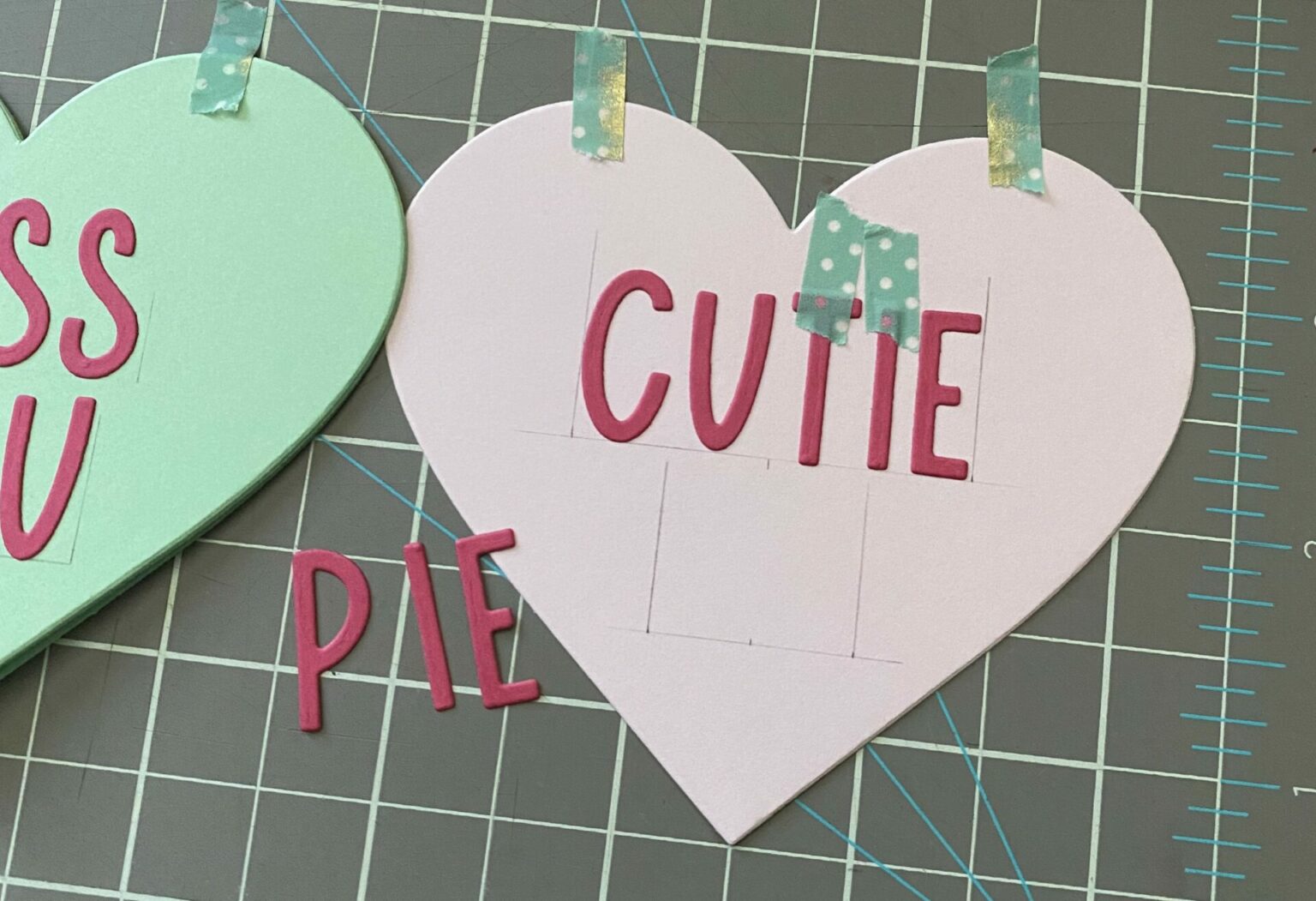 Mini Sweethearts Valentine - Grove Crafted